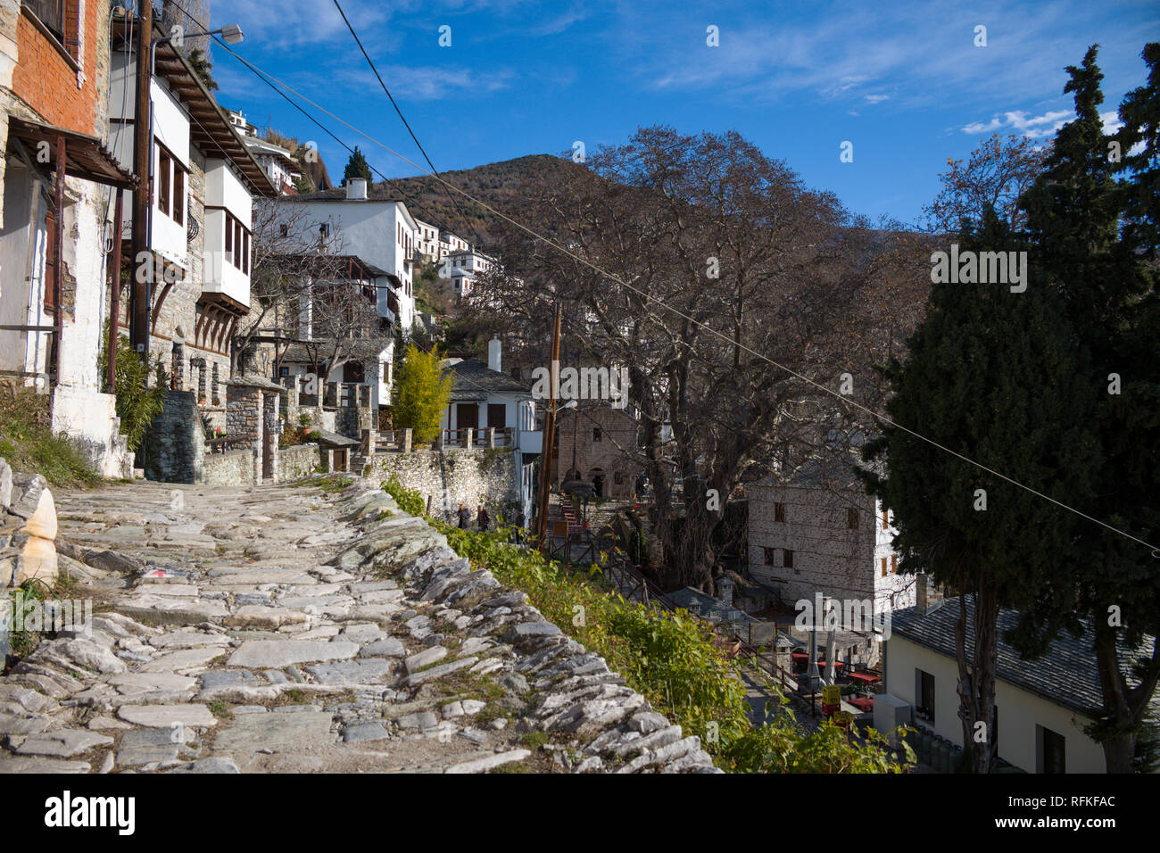 Makrinitsa griechenland -Fotos und -Bildmaterial in hoher Auflösung – Alamy