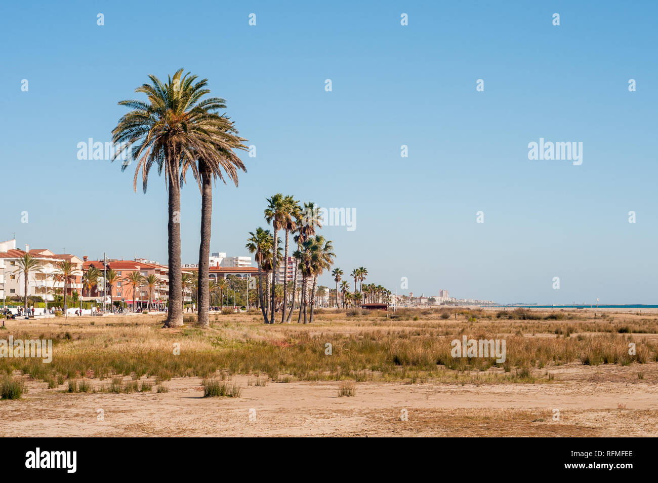 Comarruga strand -Fotos und -Bildmaterial in hoher Auflösung – Alamy