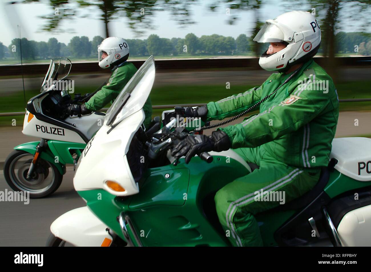 Polizeistreife deutschland -Fotos und -Bildmaterial in hoher Auflösung ...