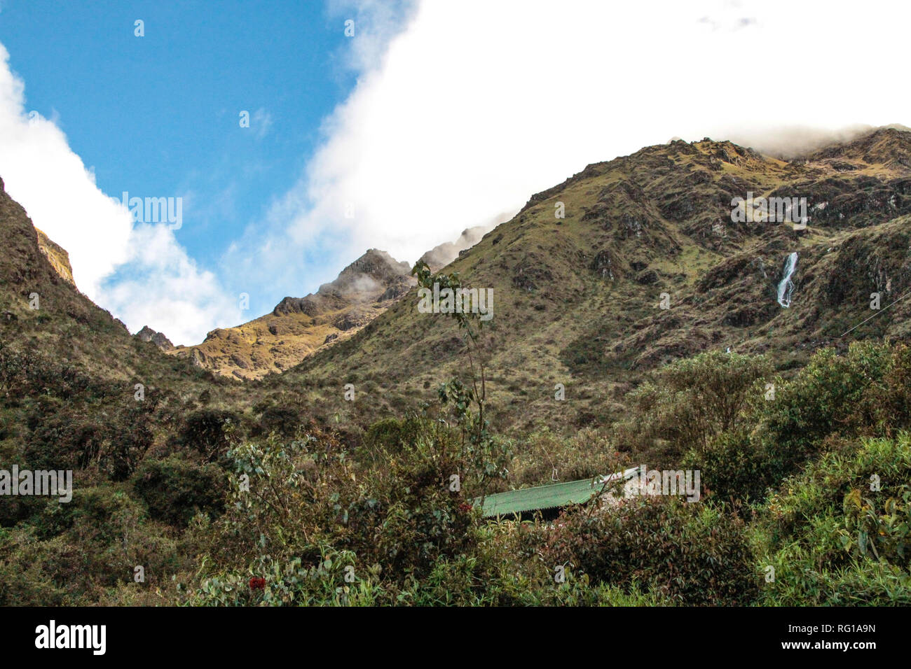 Atemberaubende andenlandschaft -Fotos und -Bildmaterial in hoher ...