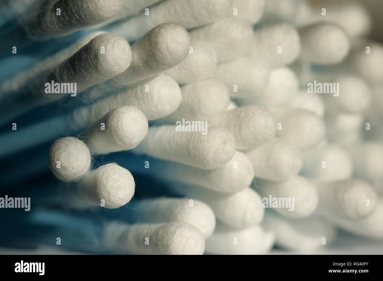 Watte spitzen -Fotos und -Bildmaterial in hoher Auflösung – Alamy