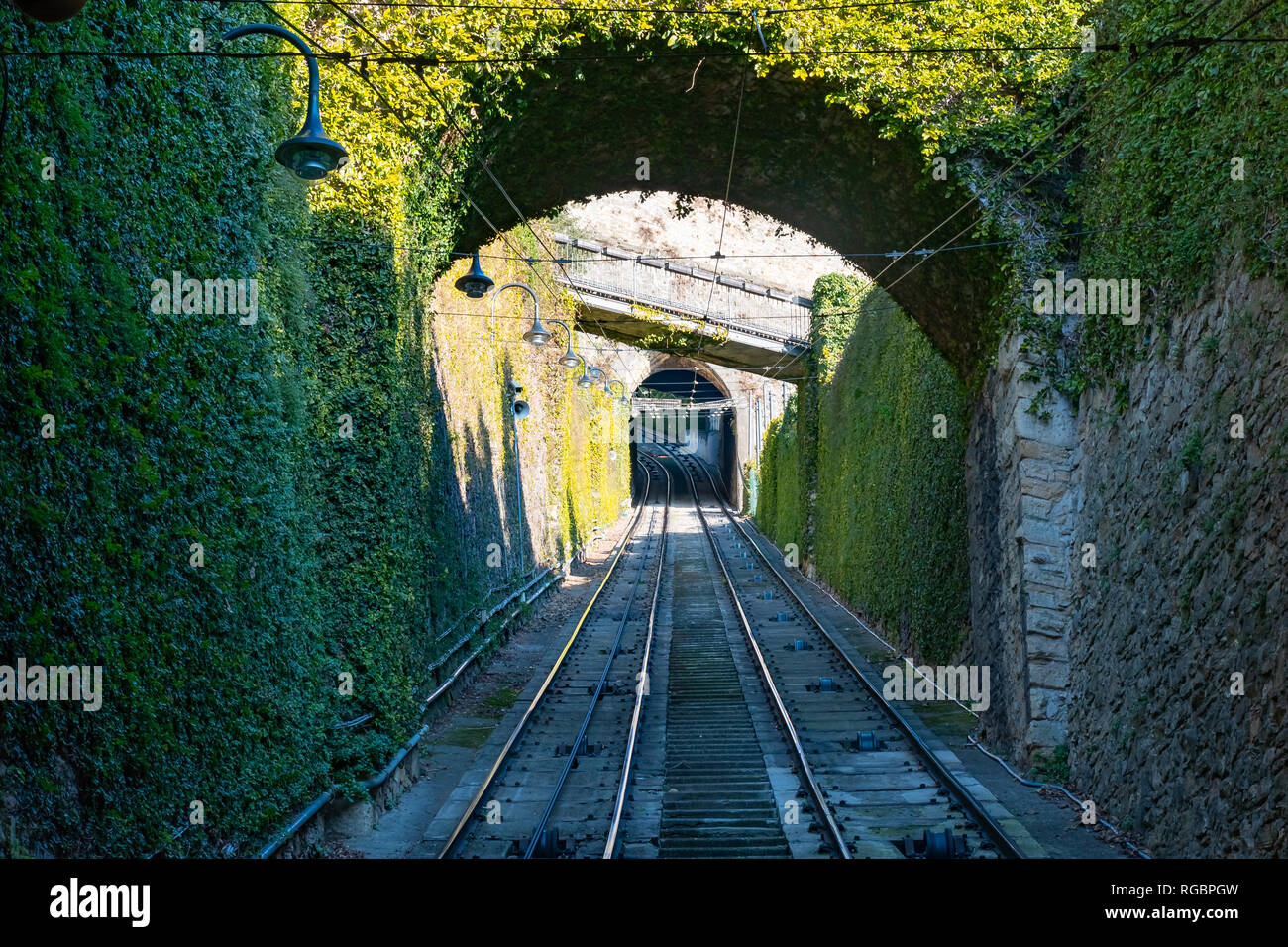 Bergamo bahn -Fotos und -Bildmaterial in hoher Auflösung - Seite 2 - Alamy