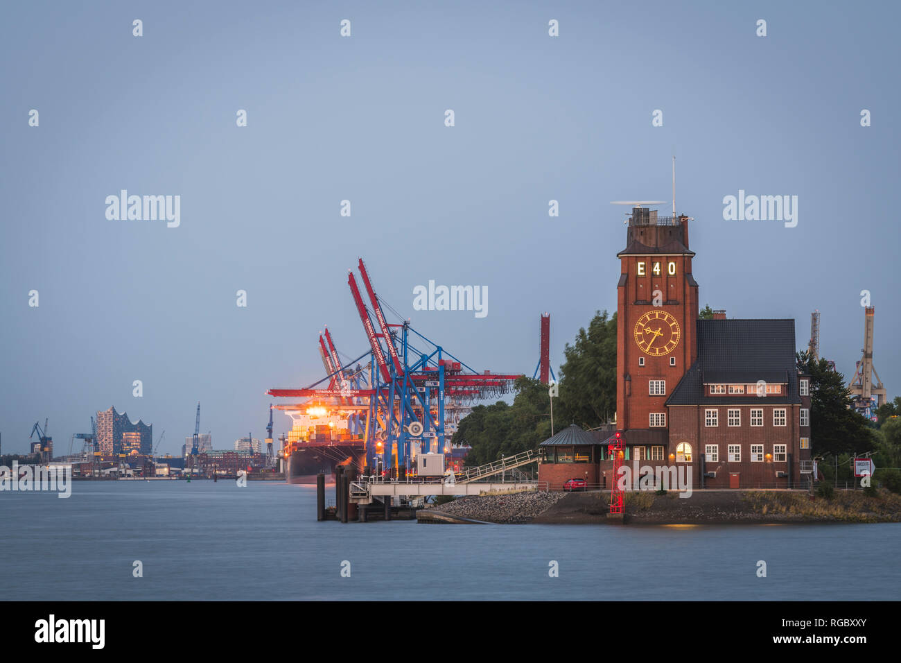 Hamburg finkenwerder -Fotos und -Bildmaterial in hoher Auflösung – Alamy