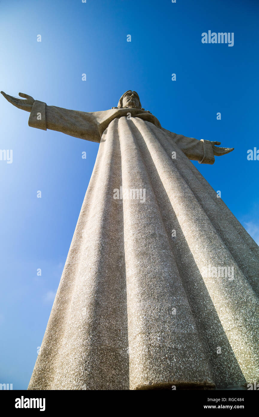 Monumentale statue von jesus christus -Fotos und -Bildmaterial in hoher Auflösung – Alamy