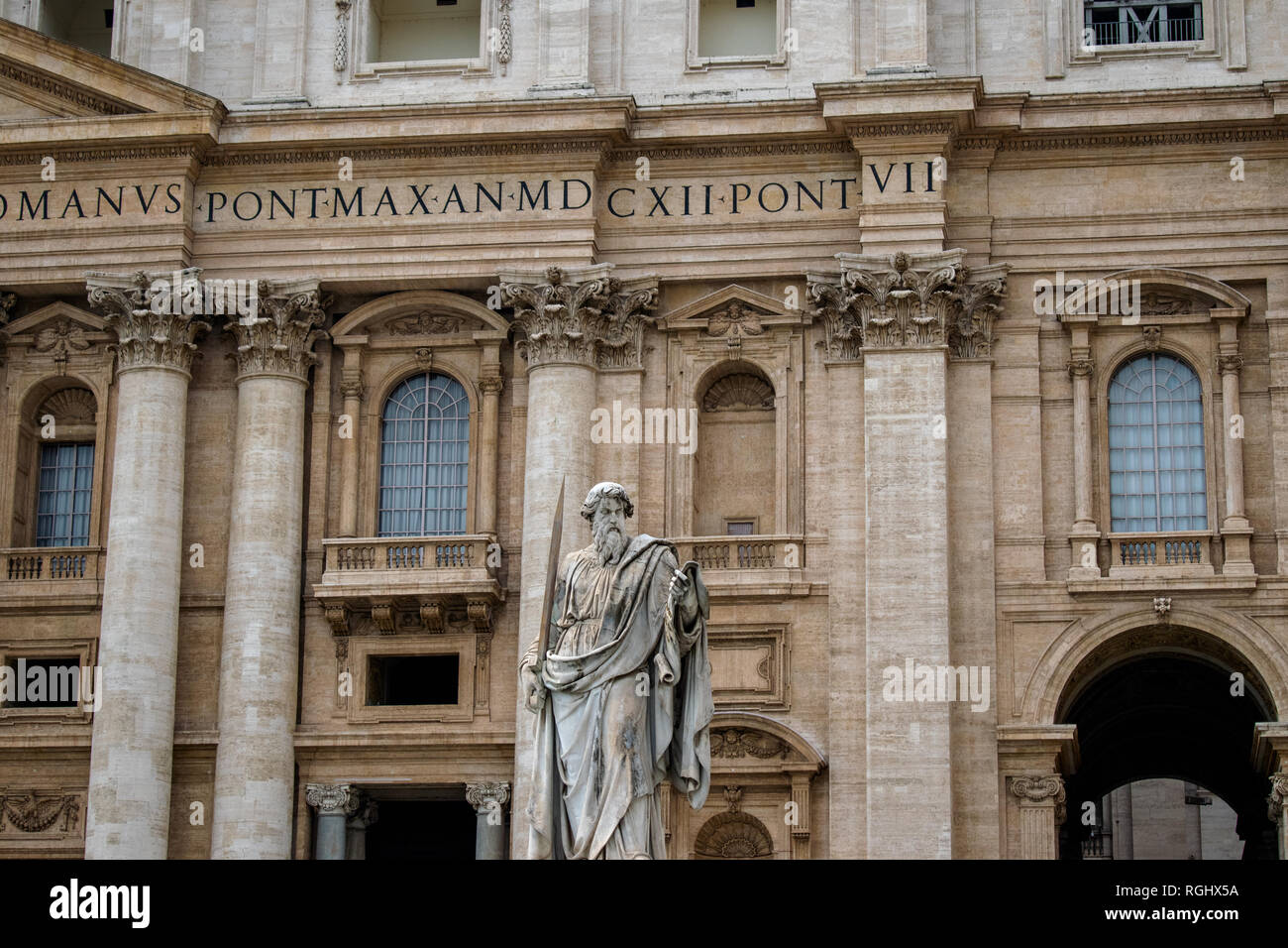 Die Statue Von St Paul Stockfotos und -bilder Kaufen - Alamy