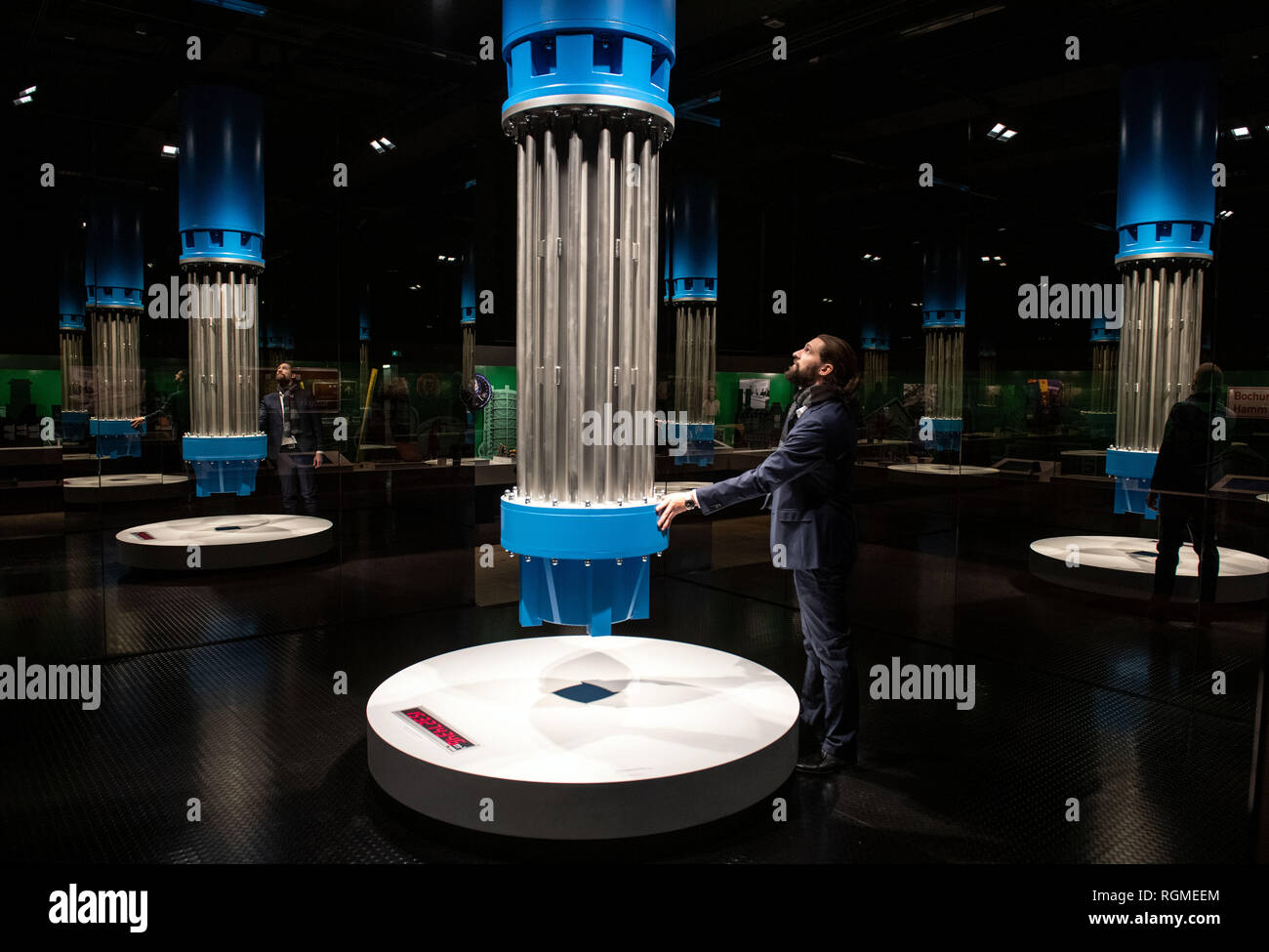 Bochum, Deutschland. 30 Jan, 2019. Timo Hauge, einer der Kuratoren der ...