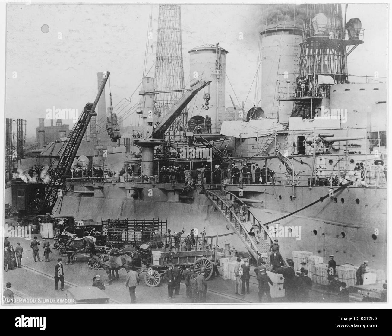 Uss new york (bb 34) -Fotos und -Bildmaterial in hoher Auflösung – Alamy