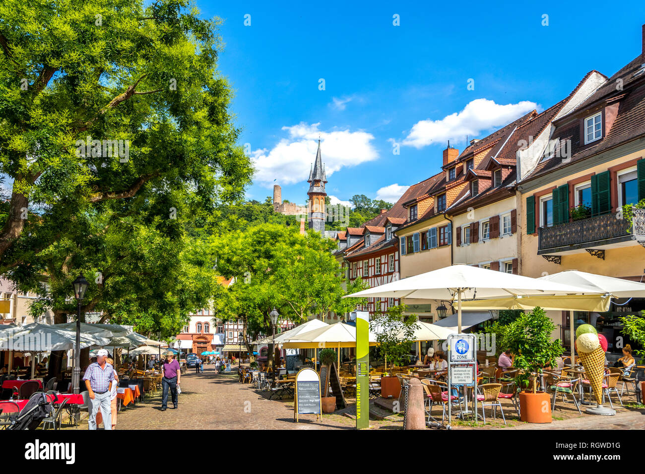 Weinheim marktplatz -Fotos und -Bildmaterial in hoher Auflösung – Alamy