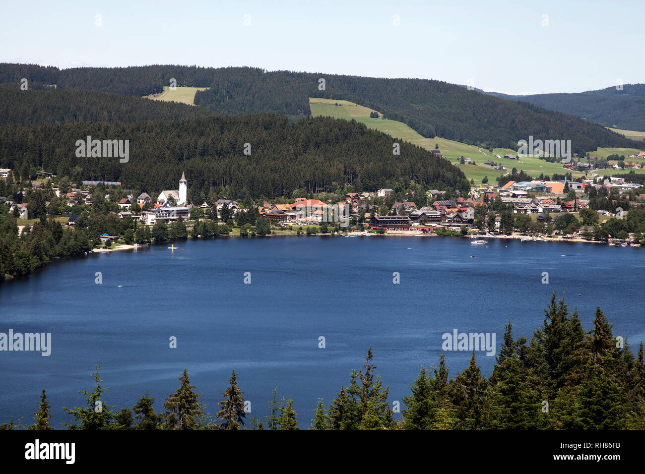 Titisee der Titisee, Titisee-Neustadt, Schwarzwald, Deutschland ...