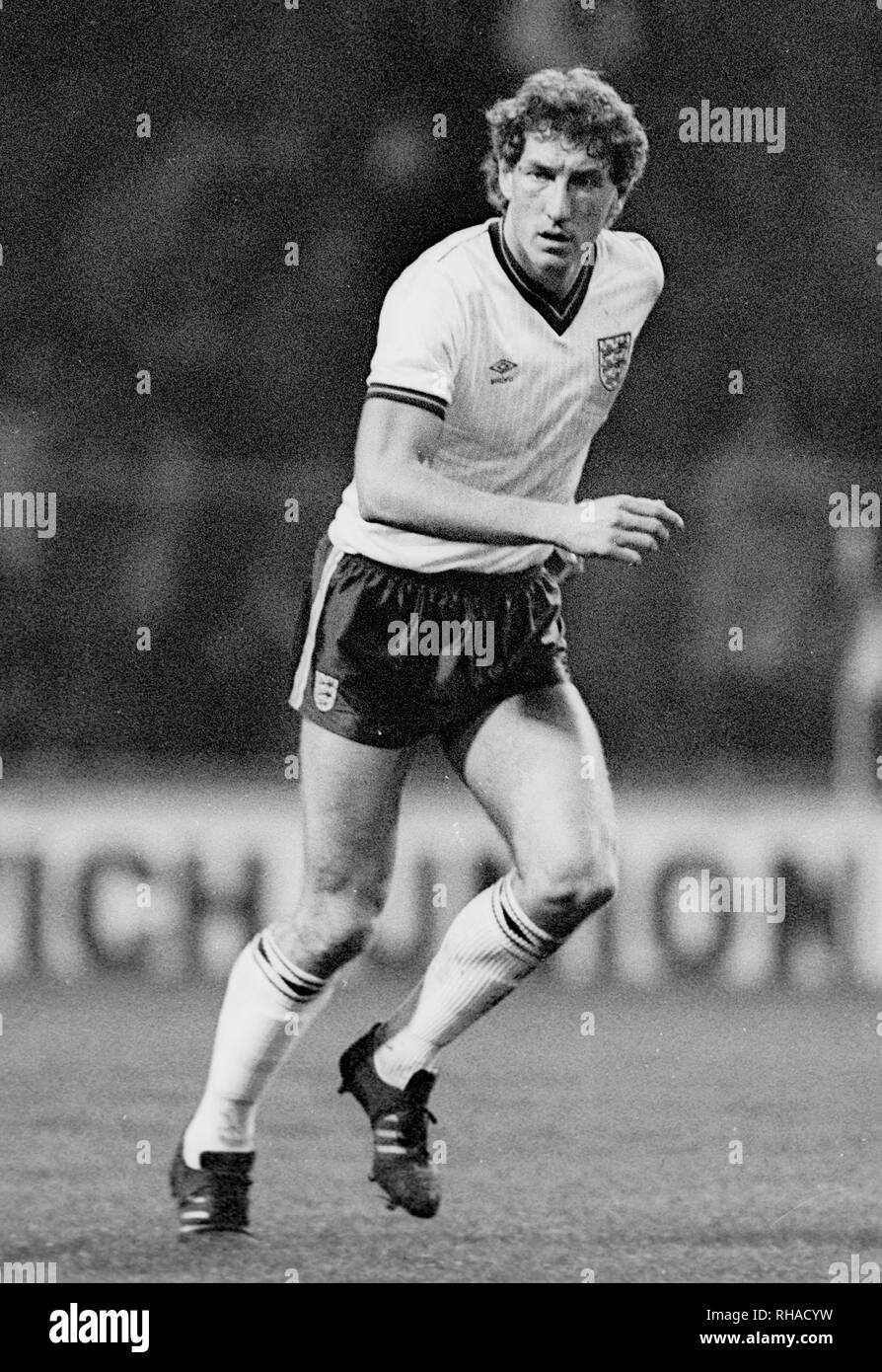 L r terry butcher -Fotos und -Bildmaterial in hoher Auflösung – Alamy