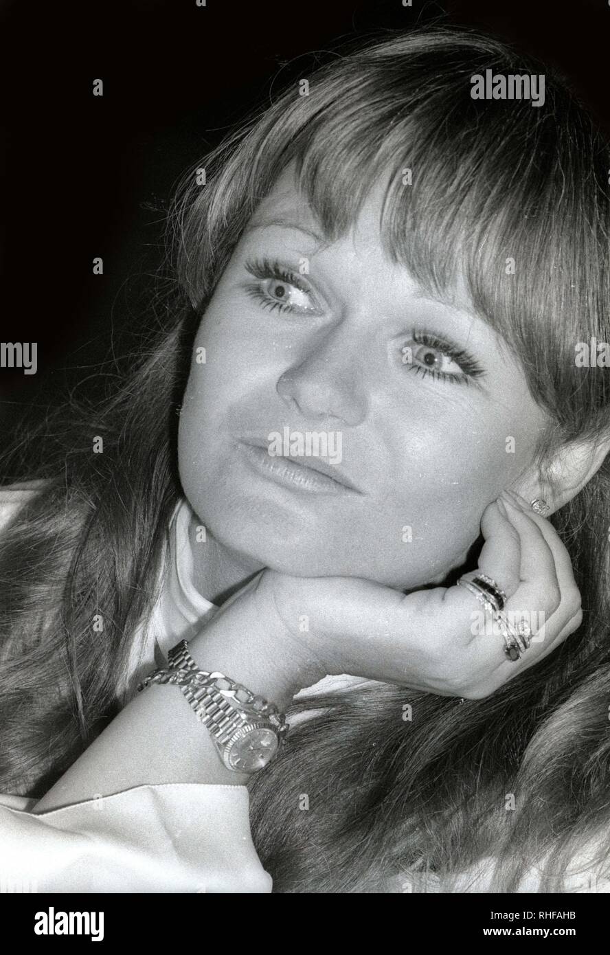 Valerie perrine -Fotos und -Bildmaterial in hoher Auflösung - Seite 2 ...