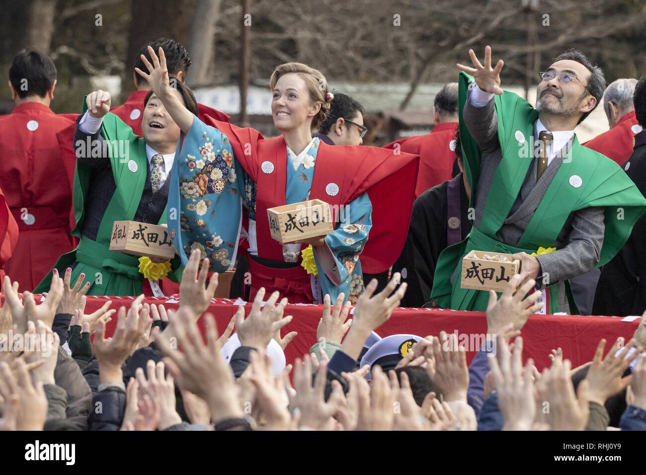 Chiba, Japan. 3 Feb, 2019. (L und R) japanische Schauspieler Sadao Abe ...