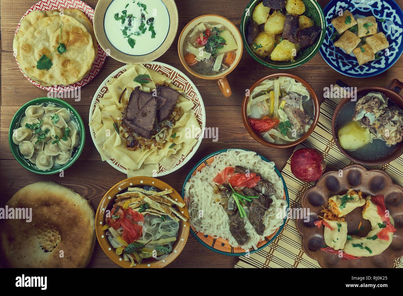 Kirgisische küche -Fotos und -Bildmaterial in hoher Auflösung – Alamy