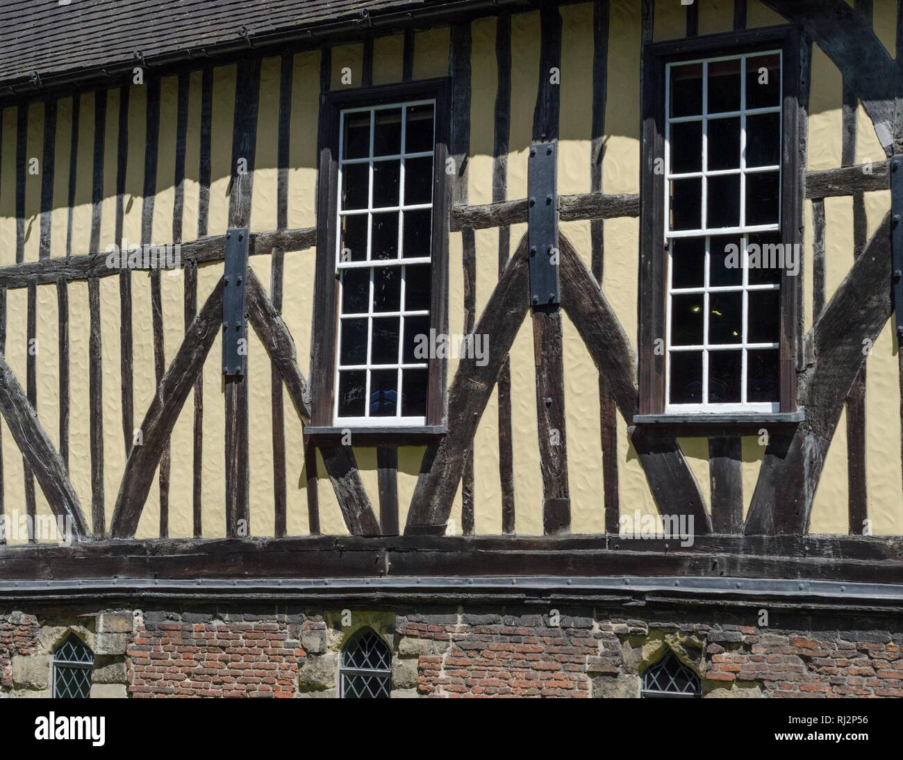 Der Merchant Adventurers' Hall ist eine mittelalterliche Guildhall in ...