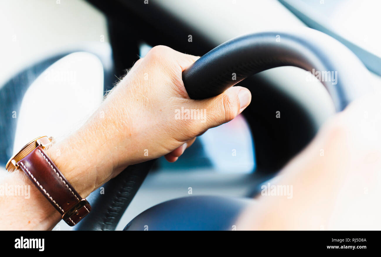 Hande weg -Fotos und -Bildmaterial in hoher Auflösung – Alamy