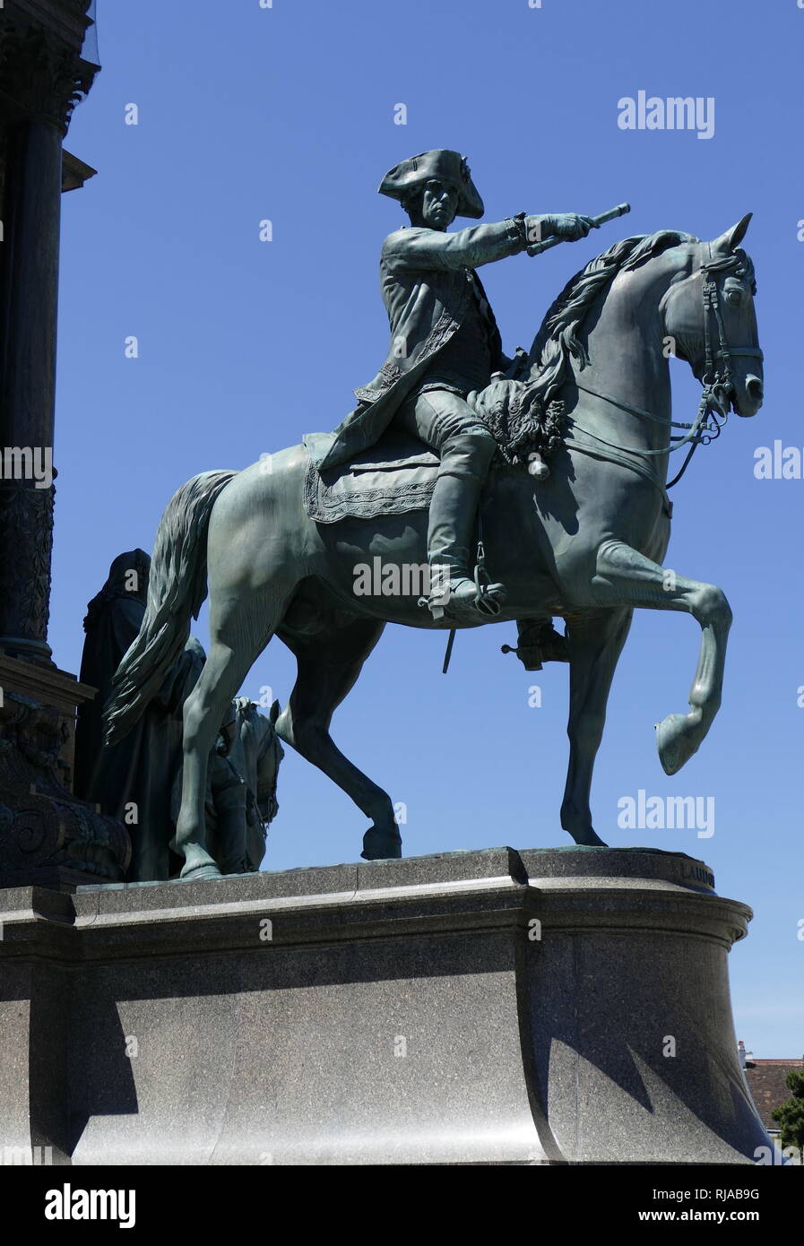 Statue in Maria-Theresien-Platz, Wien, Österreich. Maria Theresia (1717 ...