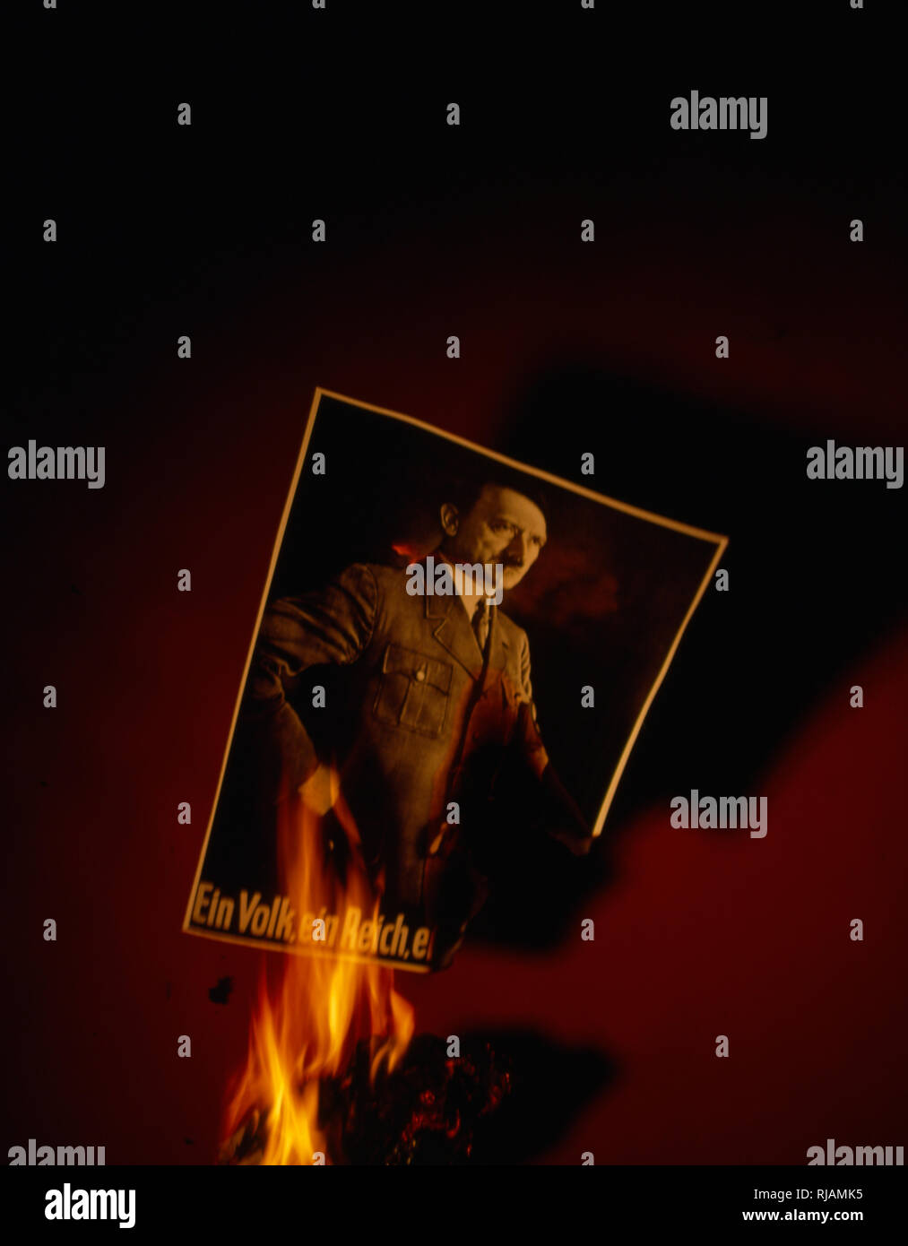 Nazi flag -Fotos und -Bildmaterial in hoher Auflösung - Seite 2 - Alamy