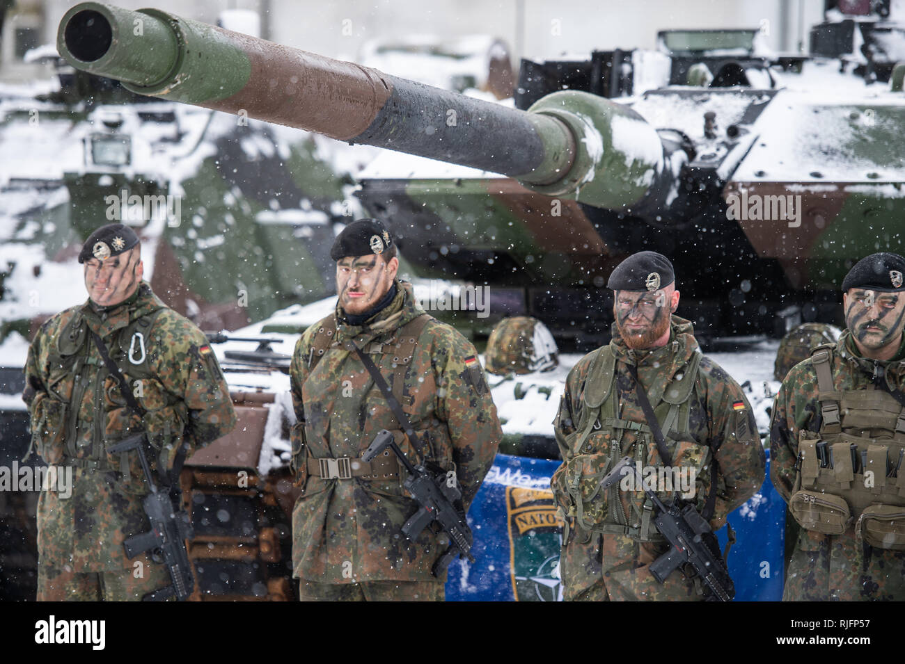 Leopard 2 Tank Stockfotos und -bilder Kaufen - Alamy
