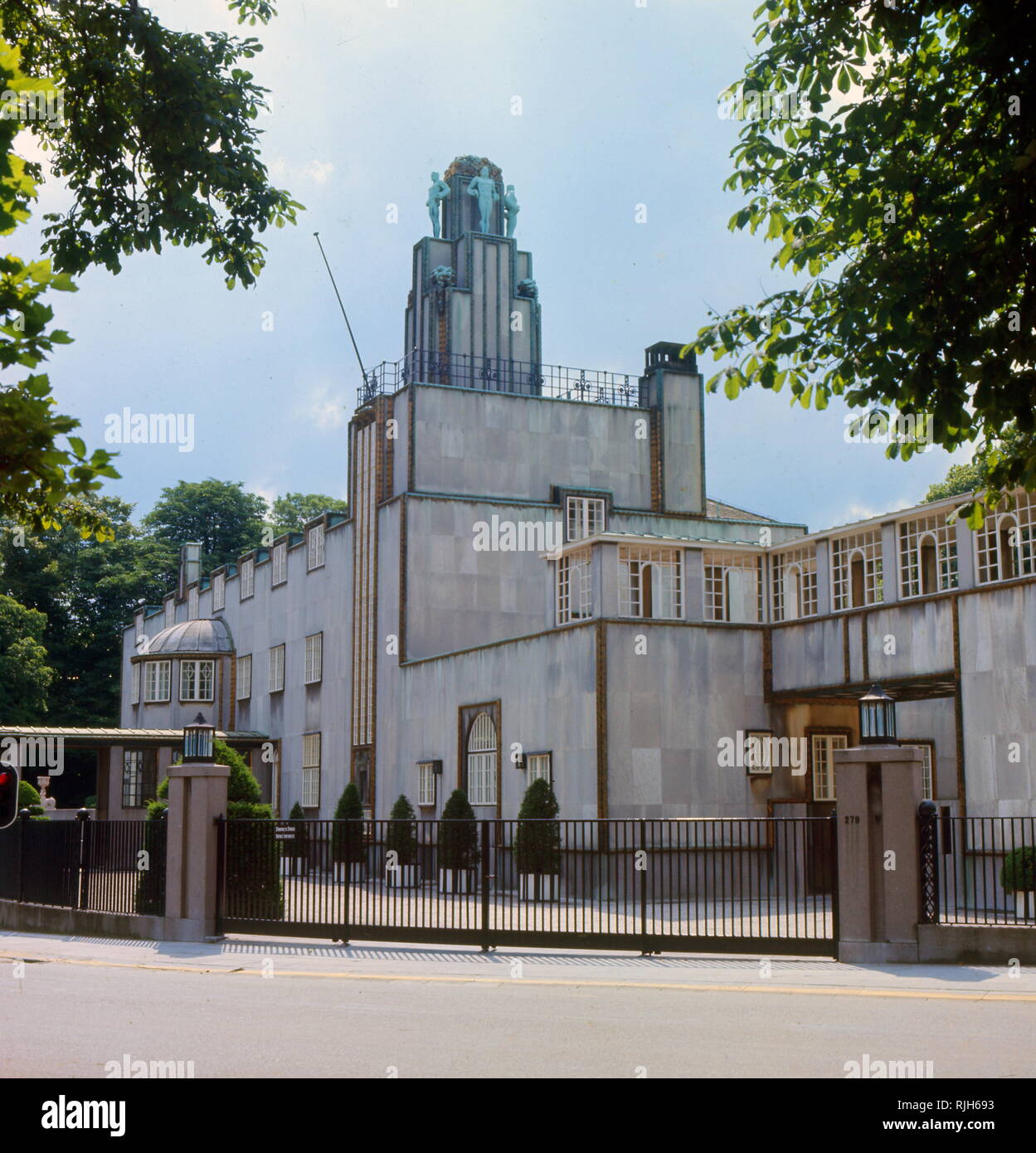 Palais stoclet -Fotos und -Bildmaterial in hoher Auflösung – Alamy