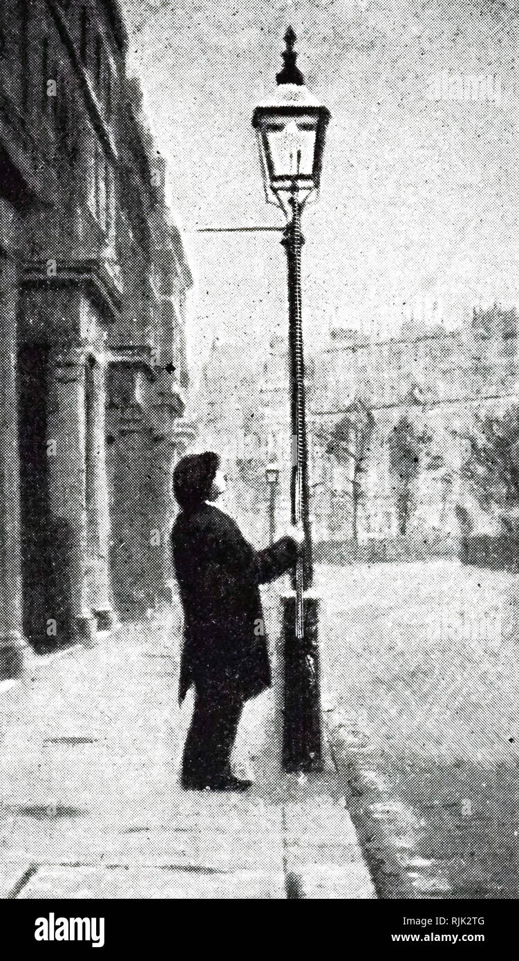 Lamplighter lighting -Fotos und -Bildmaterial in hoher Auflösung – Alamy