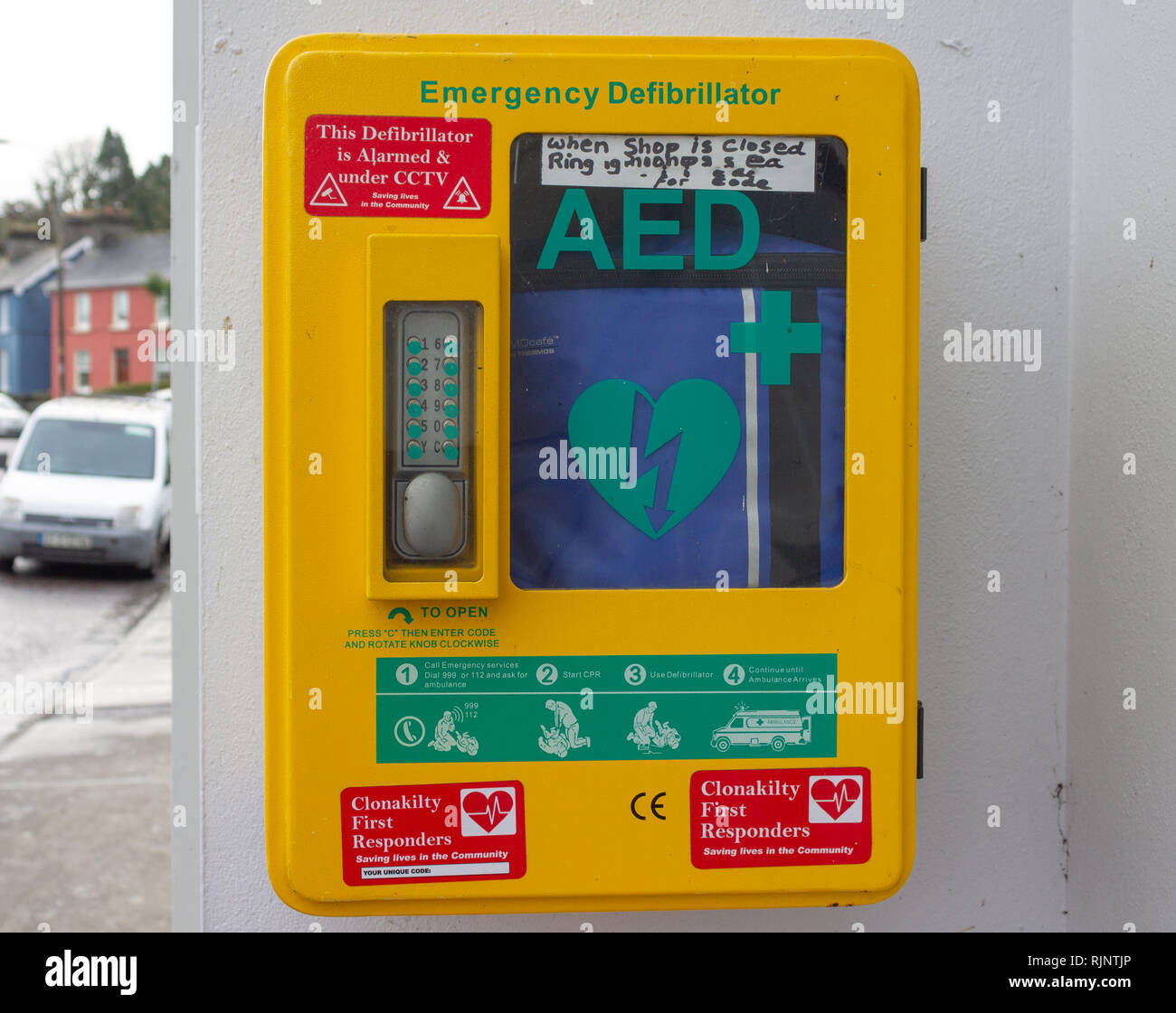 Electric shock treatment -Fotos und -Bildmaterial in hoher Auflösung ...