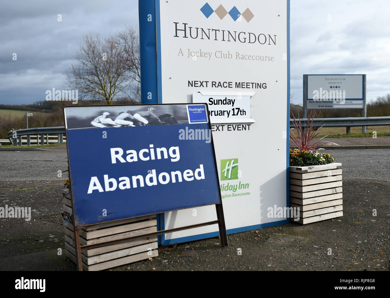 Schild huntingdon rennbahn -Fotos und -Bildmaterial in hoher Auflösung ...