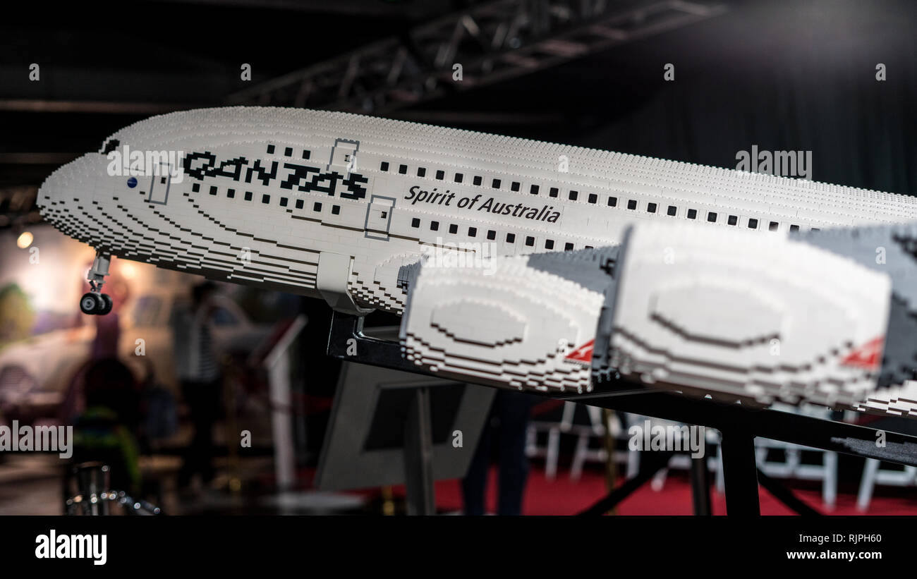 Eine Nahaufnahme der Backstein Lego Modell des Airbus A380 erstellt von ...