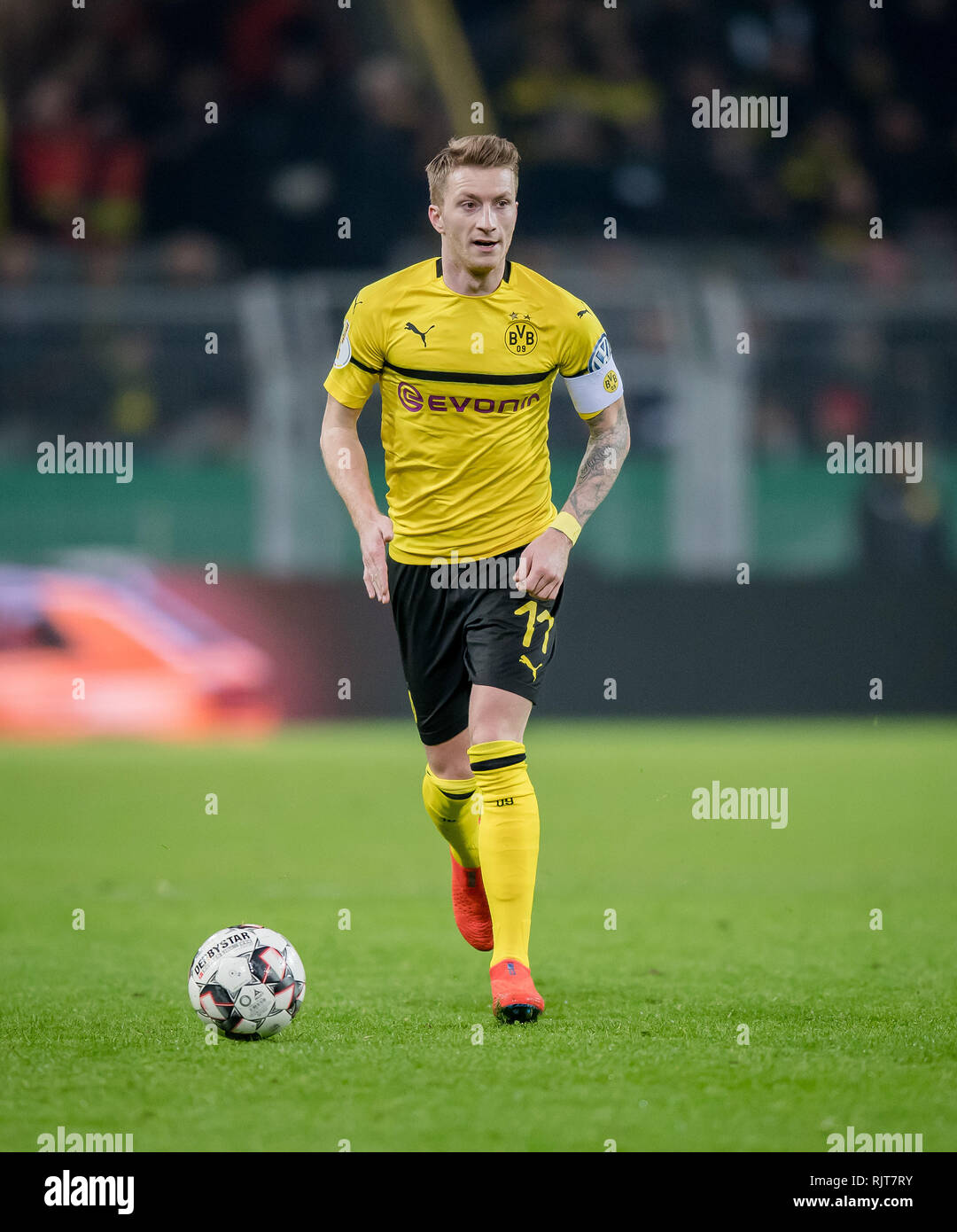 Reus dfb pokal -Fotos und -Bildmaterial in hoher Auflösung – Alamy