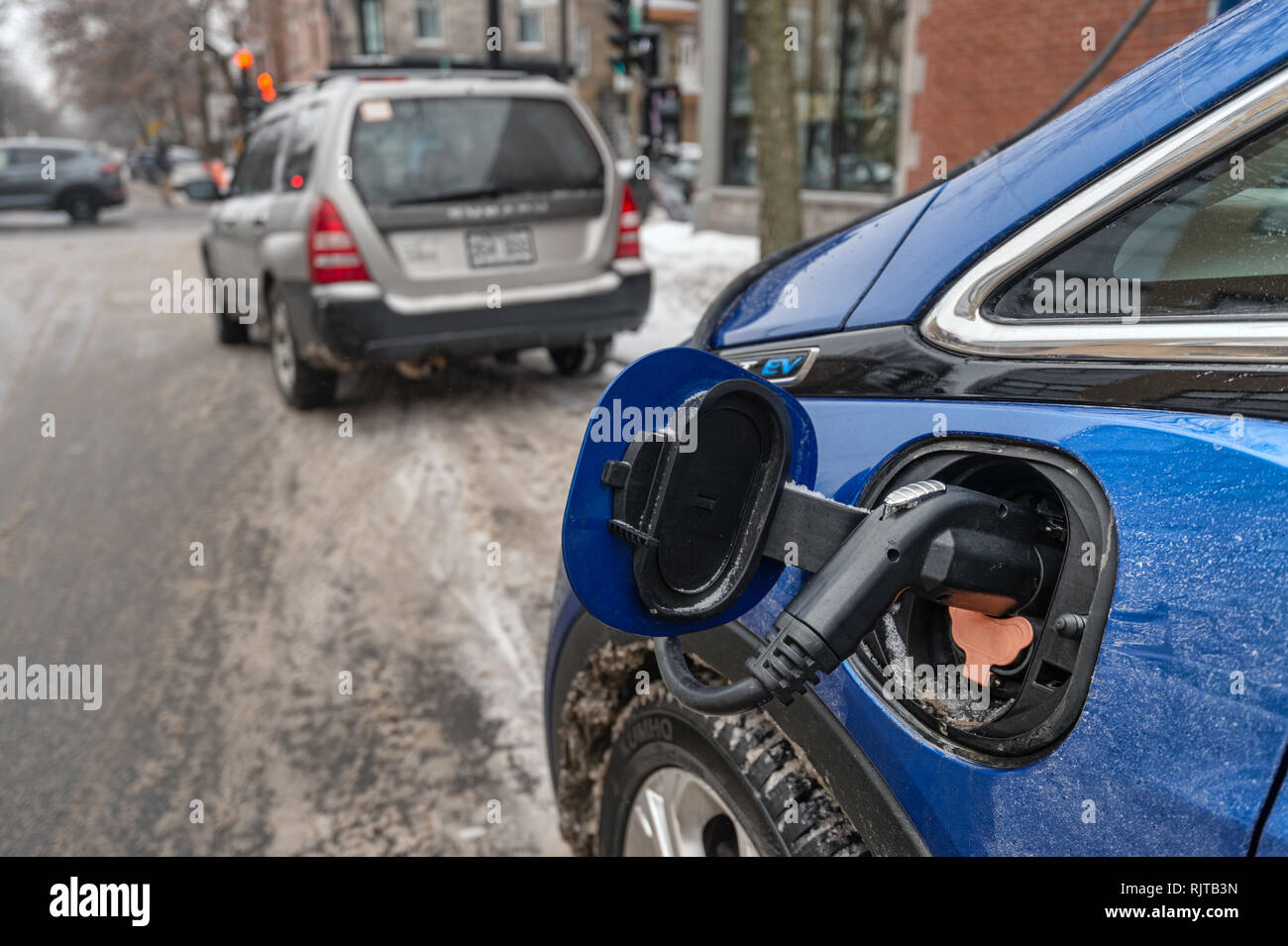 Elektroauto ladestation kanada -Fotos und -Bildmaterial in hoher ...