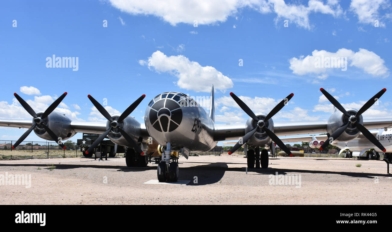 Boeing b 29 superfortress bomber -Fotos und -Bildmaterial in hoher ...
