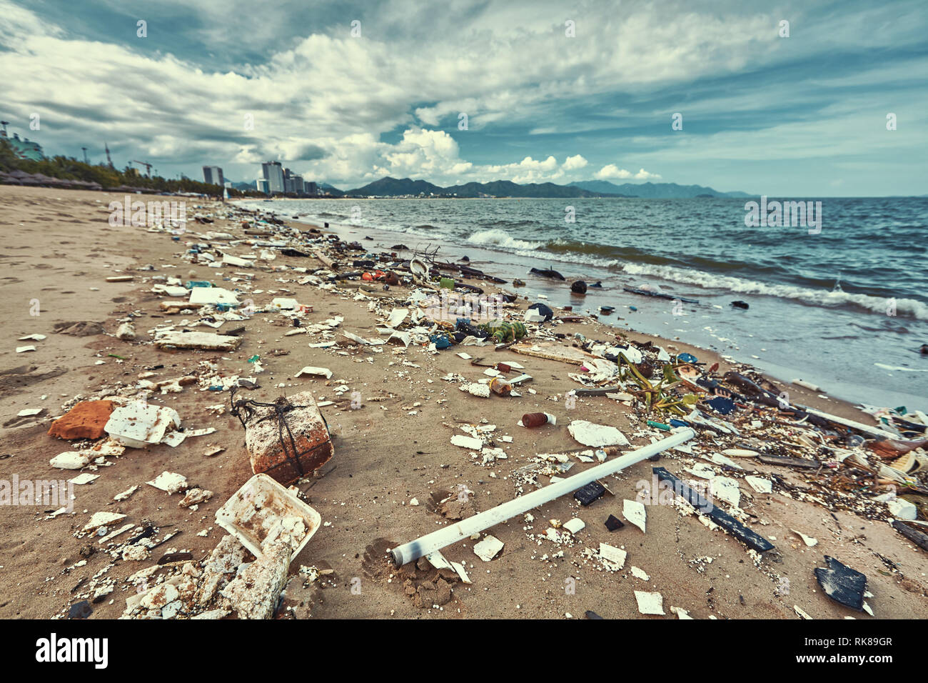 Ozean verschmutzt -Fotos und -Bildmaterial in hoher Auflösung – Alamy