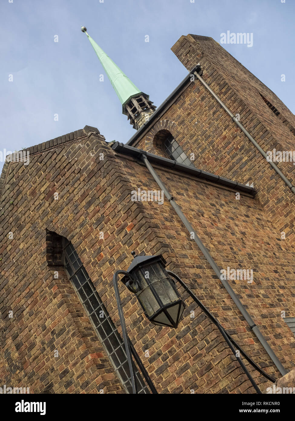Greek orthodox church england -Fotos und -Bildmaterial in hoher ...