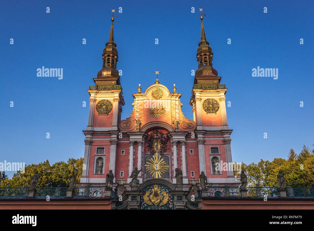 Basilika der visitation unserer dame -Fotos und -Bildmaterial in hoher ...