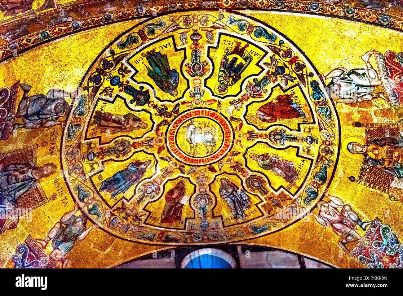 Agnus dei -Fotos und -Bildmaterial in hoher Auflösung – Alamy