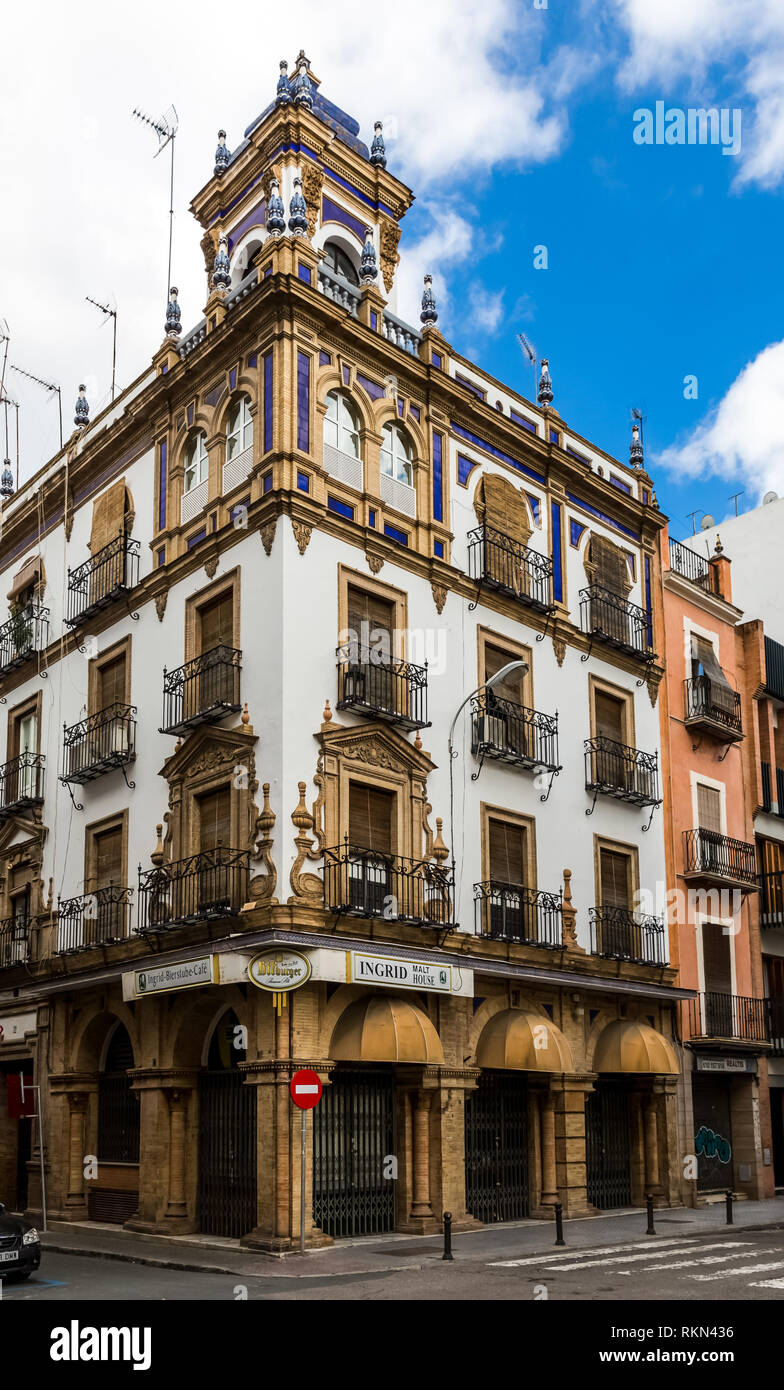 Sevilla, Spanien - 15. Juli 2017: Sevilla ist die Hauptstadt der ...