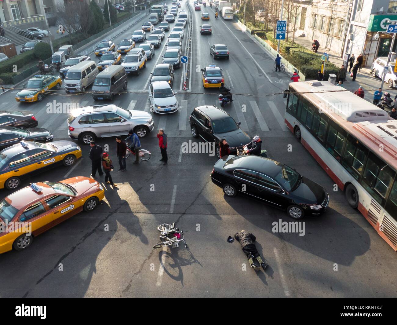 China auto verkehr -Fotos und -Bildmaterial in hoher Auflösung – Alamy