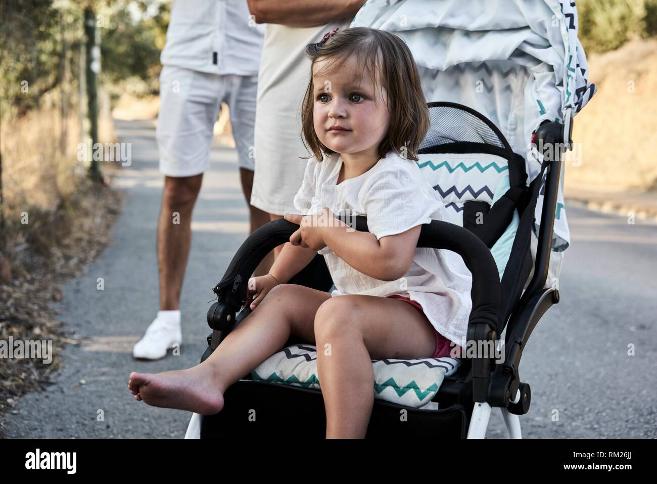 Childs buggy -Fotos und -Bildmaterial in hoher Auflösung – Alamy