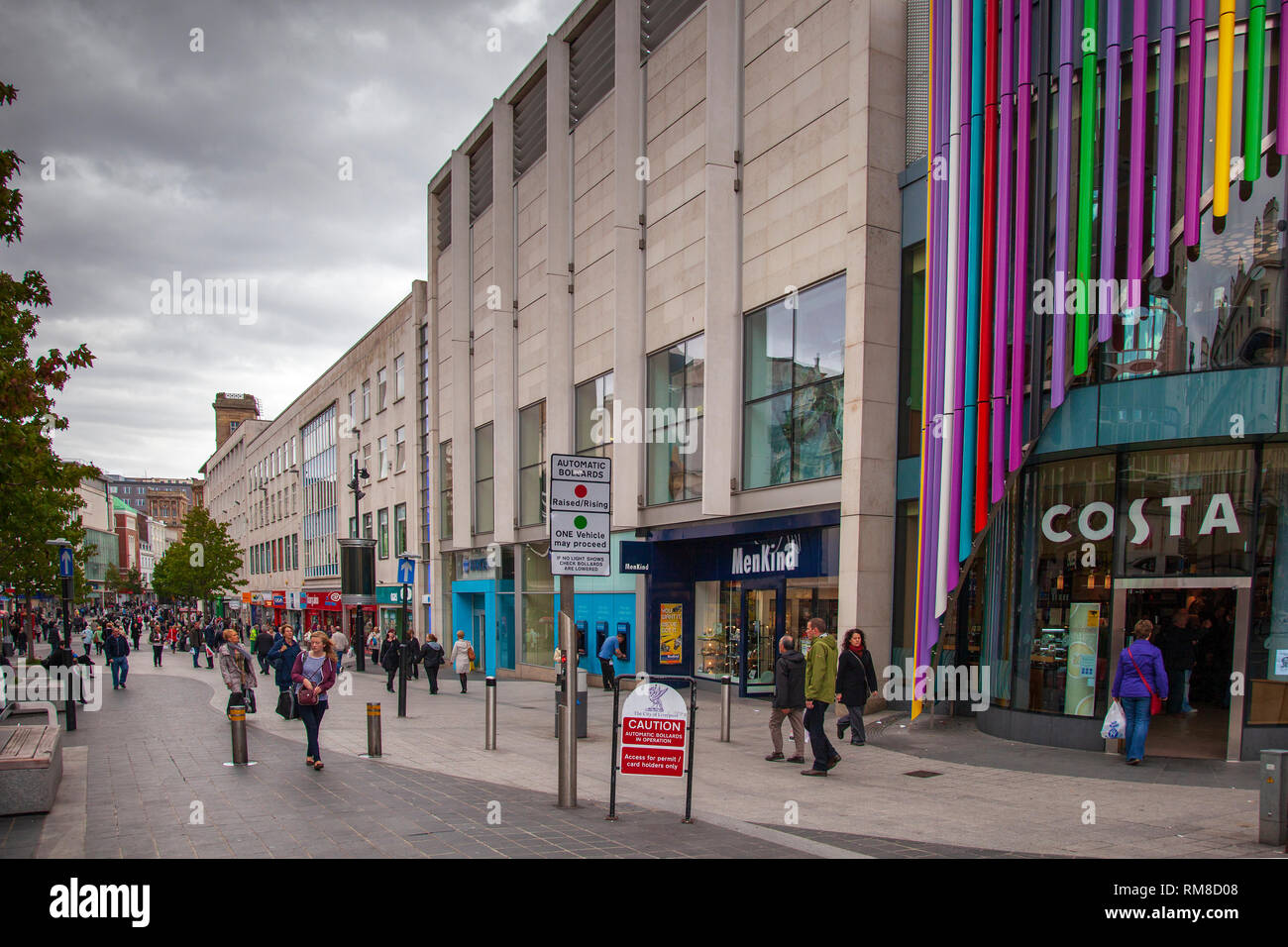 Liverpool one shopping mall -Fotos und -Bildmaterial in hoher Auflösung ...