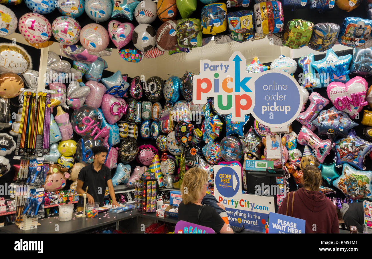 Cartoon geburtstag -Fotos und -Bildmaterial in hoher Auflösung – Alamy