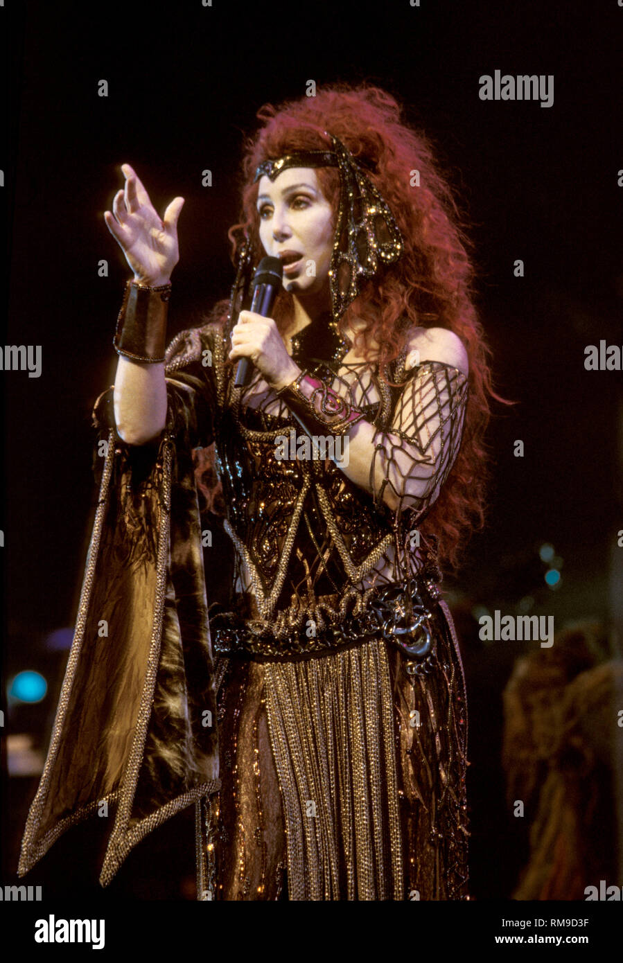 Cherilyn sarkisian -Fotos und -Bildmaterial in hoher Auflösung - Seite ...