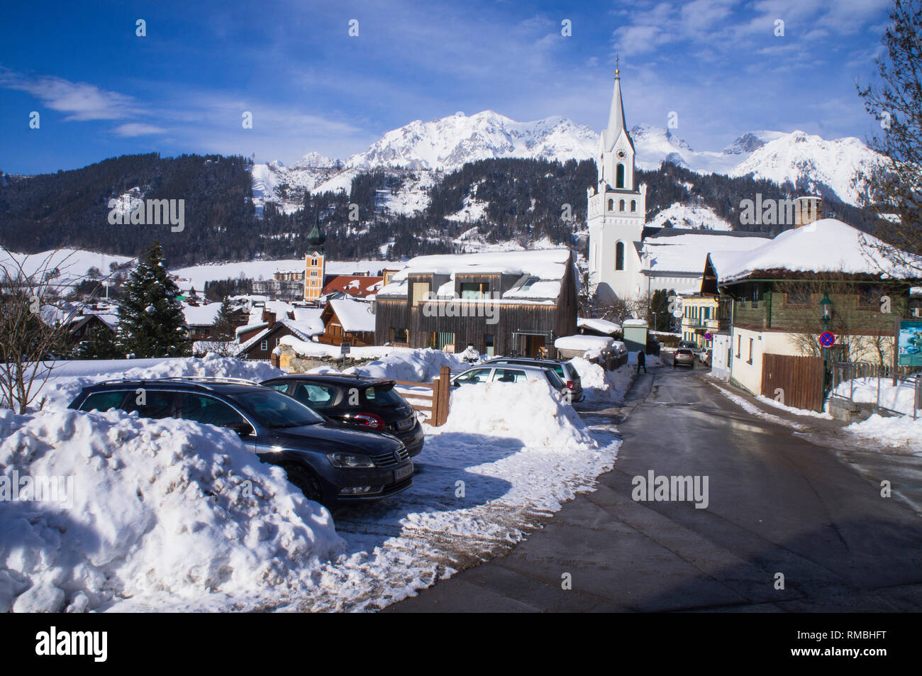 Schladming, eine kleine Stadt und ein großer Winter-Sports Resort, ein ...