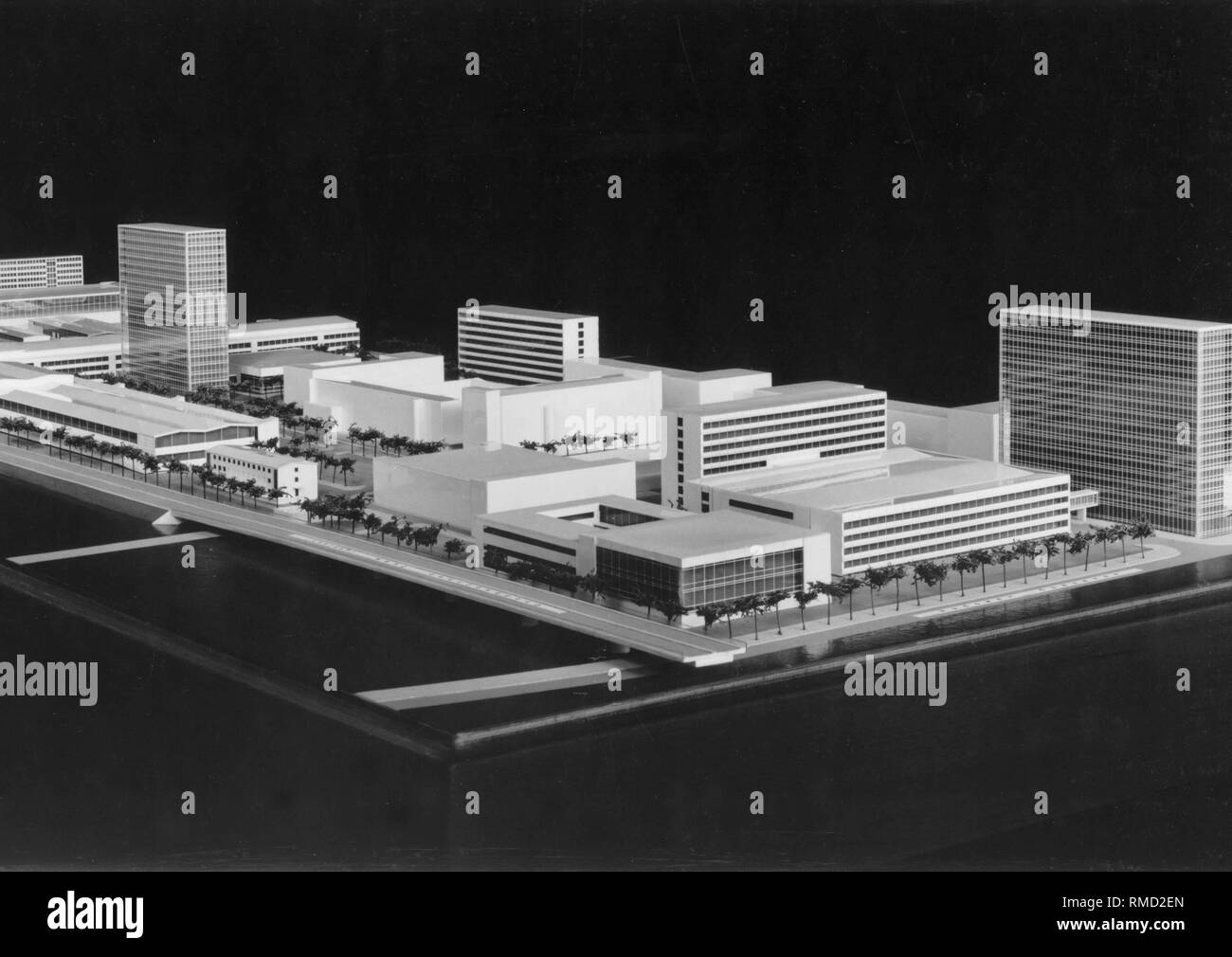 Studio berlin adlershof -Fotos und -Bildmaterial in hoher Auflösung – Alamy