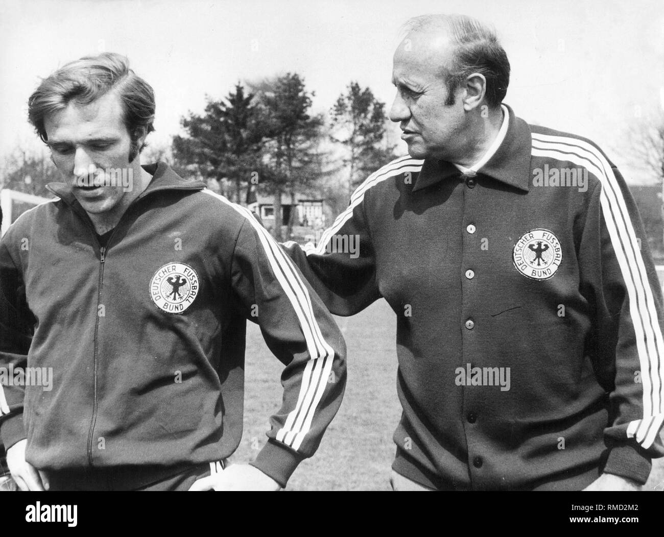 Netzer 1965 -Fotos und -Bildmaterial in hoher Auflösung – Alamy