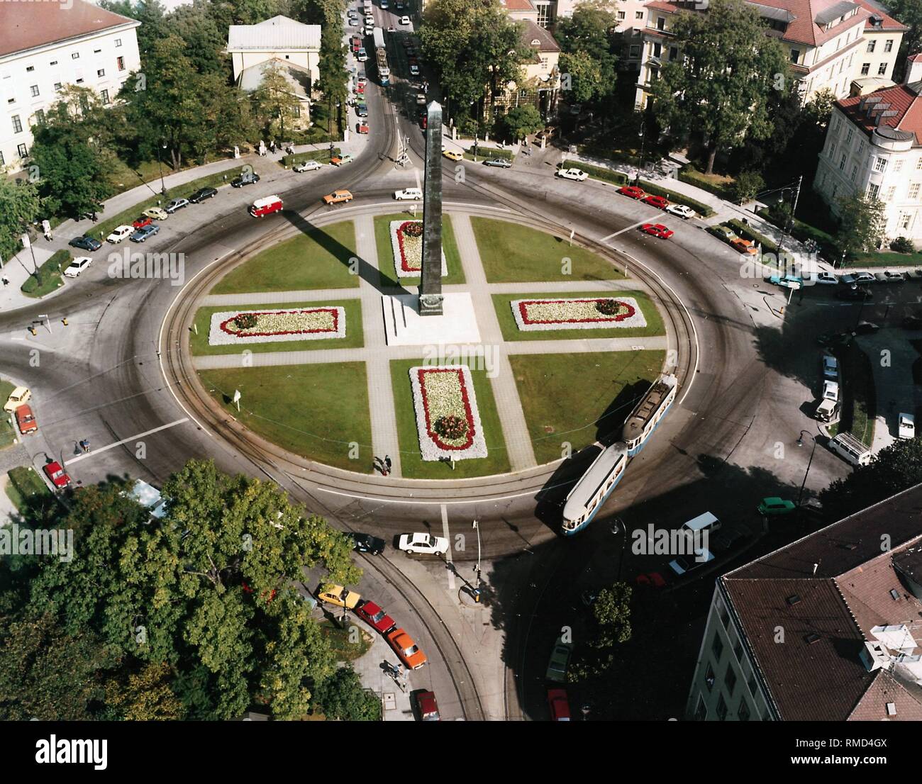 Karolinenplatz munich -Fotos und -Bildmaterial in hoher Auflösung – Alamy