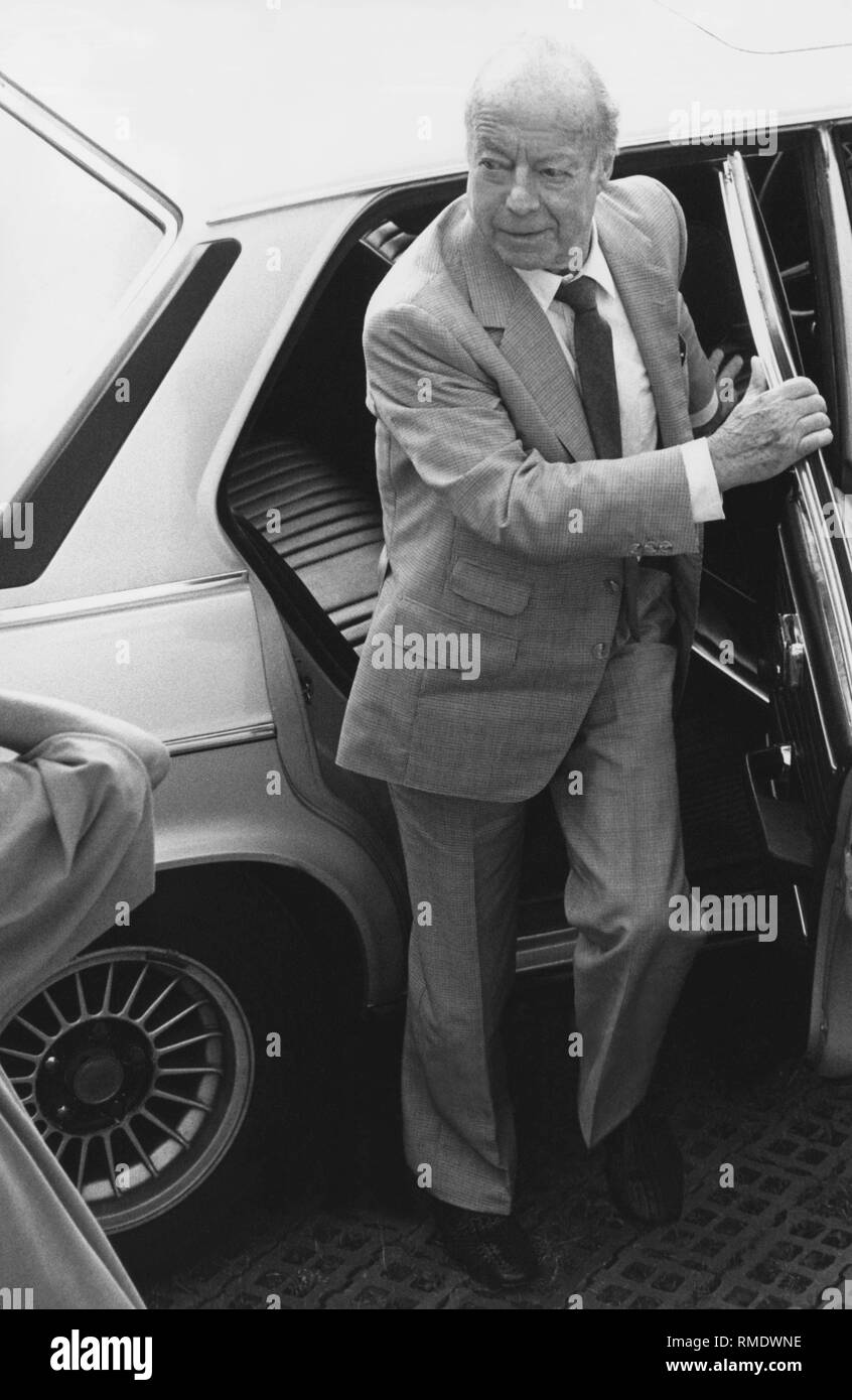 1987 geburtstag -Fotos und -Bildmaterial in hoher Auflösung – Alamy