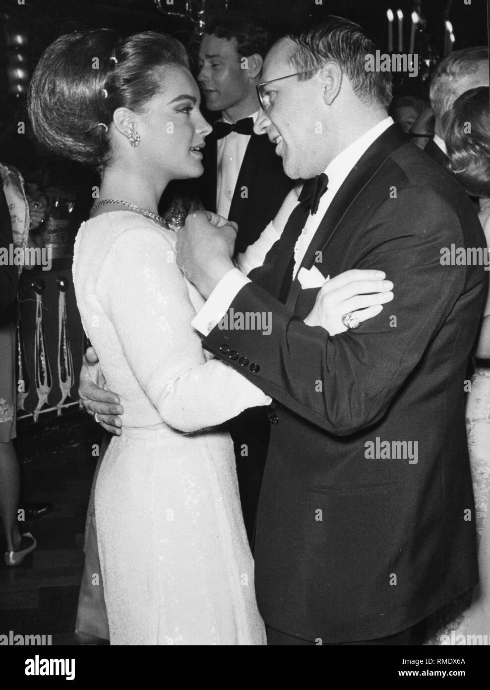 Romy Schneider 1960s Schwarzweiß-Stockfotos und -bilder - Alamy
