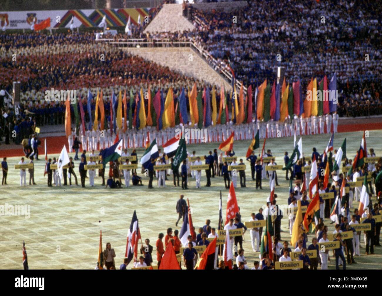 Fdj jugend -Fotos und -Bildmaterial in hoher Auflösung – Alamy