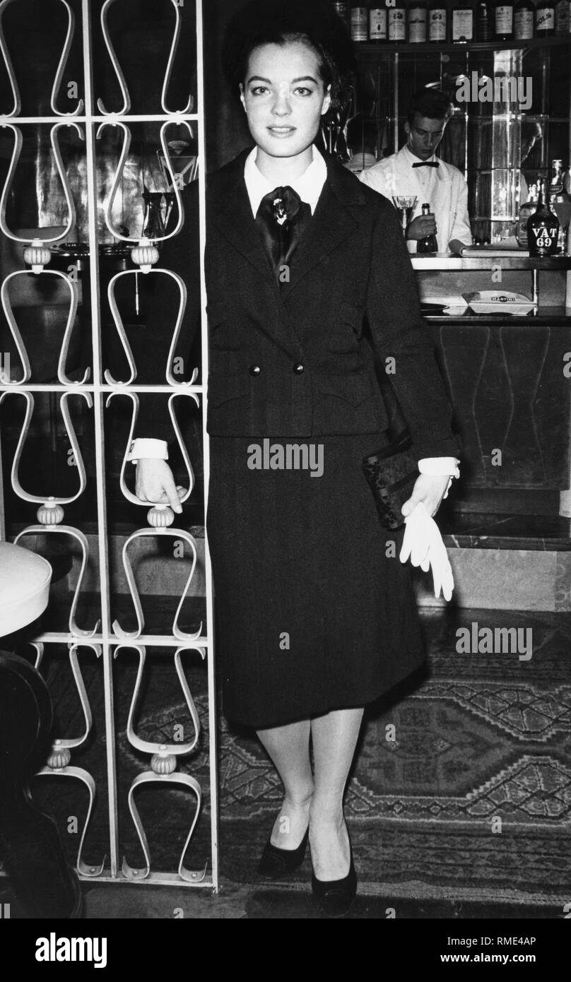 The Cardinal Romy Schneider Stockfotos und -bilder Kaufen - Alamy