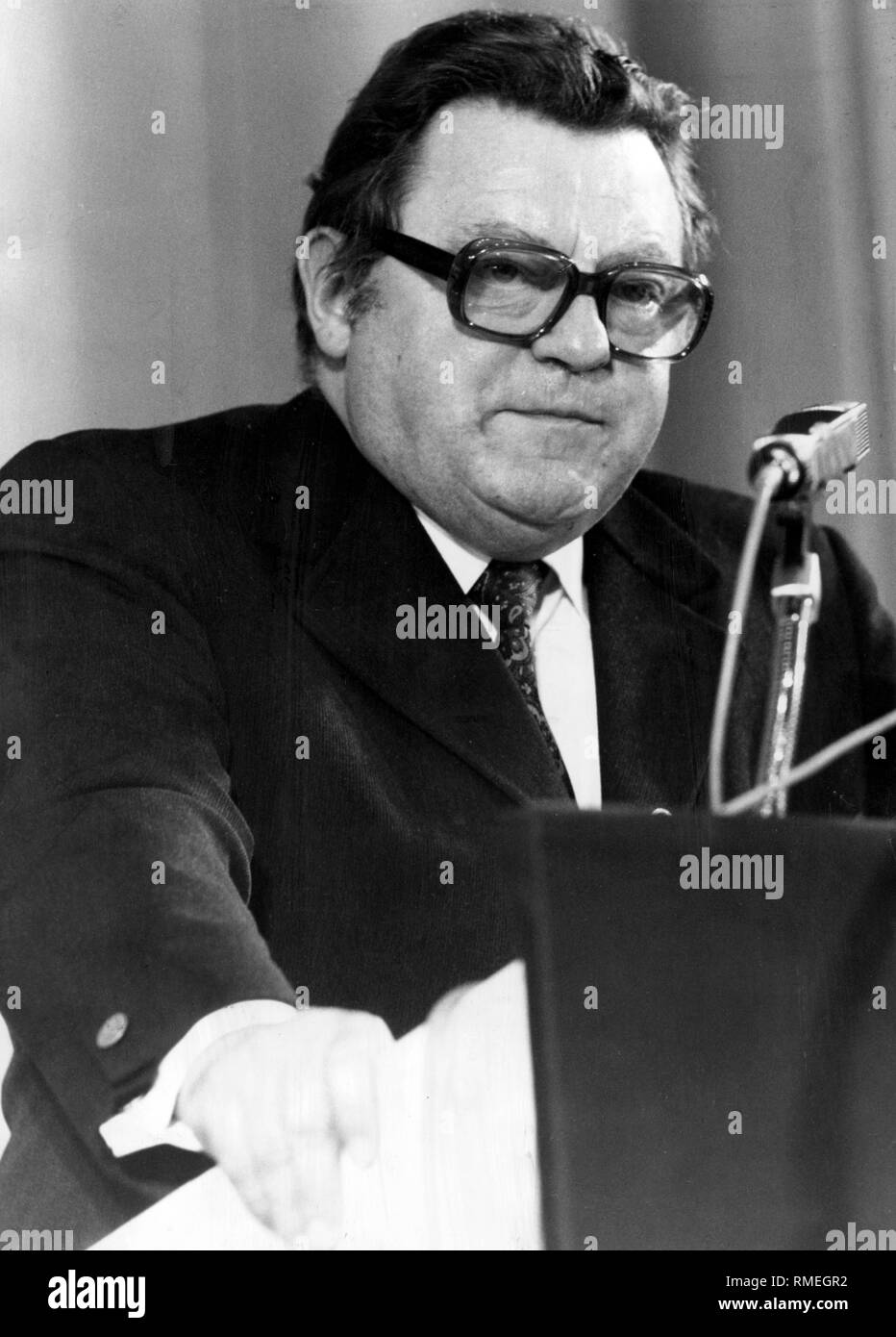 Franz josef strauß rede -Fotos und -Bildmaterial in hoher Auflösung – Alamy