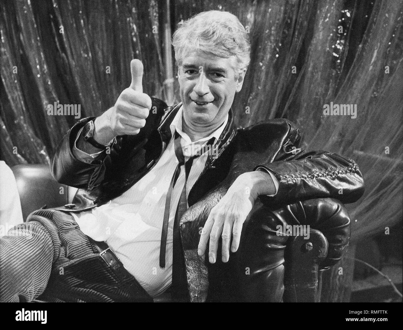 Rudi carrell show Schwarzweiß-Stockfotos und -bilder - Alamy